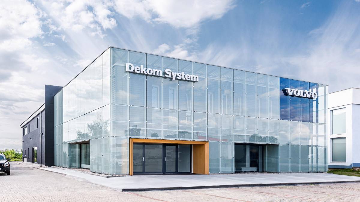 Autorizovaný partner Volvo Car | DEKOM SYSTEM, s.r.o., Pardubice
